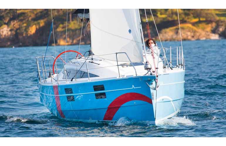 Azuree 33 con Pietro d’Alì: un modo originale per presentare la barca