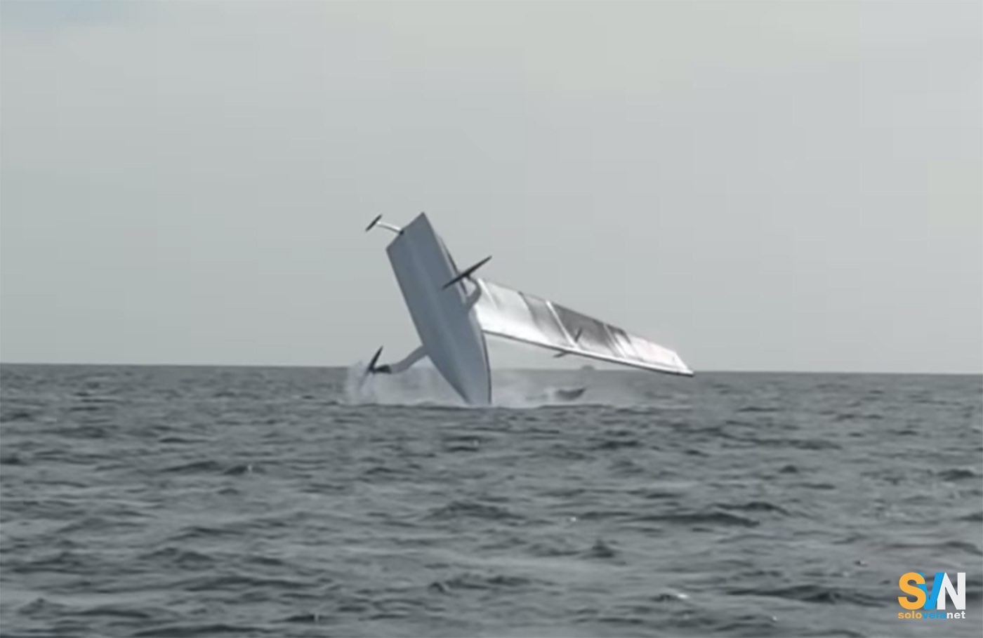 Coppa America: scuffia per l’AC 40 di Luna Rossa